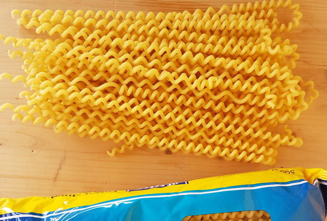 Long Fusilli Pasta with Pesto Calabrese – The Pasta Project