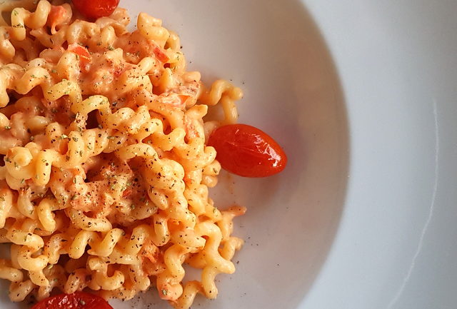 Long Fusilli Pasta with Pesto Calabrese – The Pasta Project