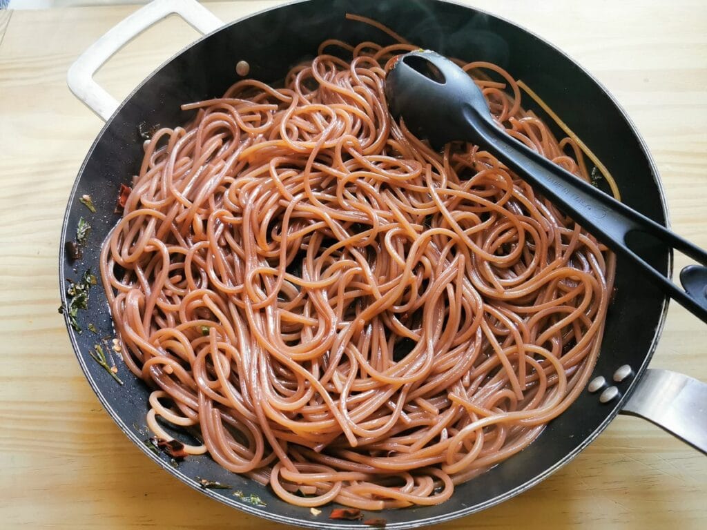 Drunken Spaghetti Recipe (red wine pasta) – The Pasta Project