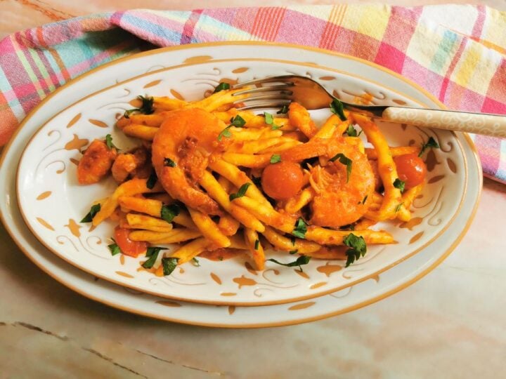 Pasta with Nduja sauce and shrimp (prawns) – The Pasta Project