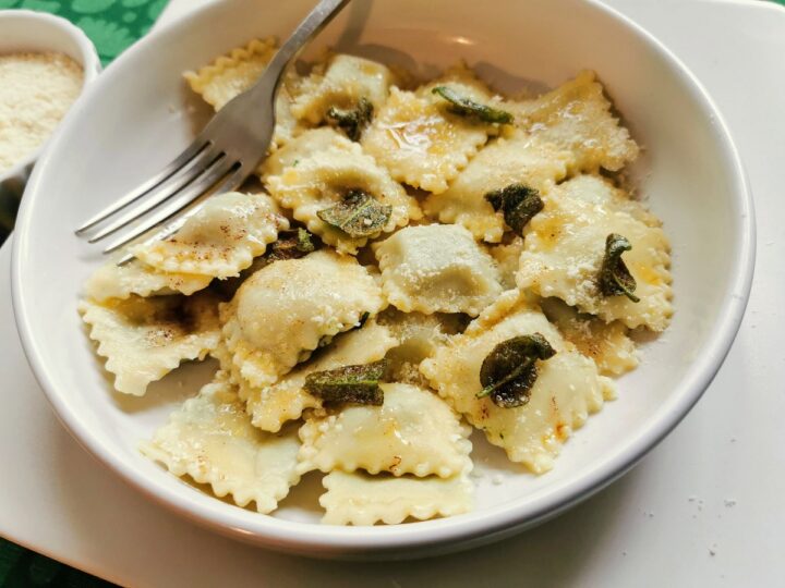 Homemade Meat Ravioli (Agnolotti) – The Pasta Project