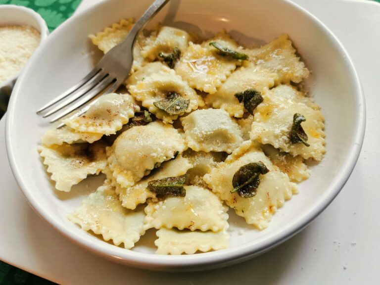 Homemade Meat Ravioli (Agnolotti) – The Pasta Project