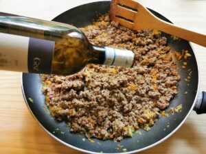 Italian Creamy Beef Ragu Recipe – The Pasta Project