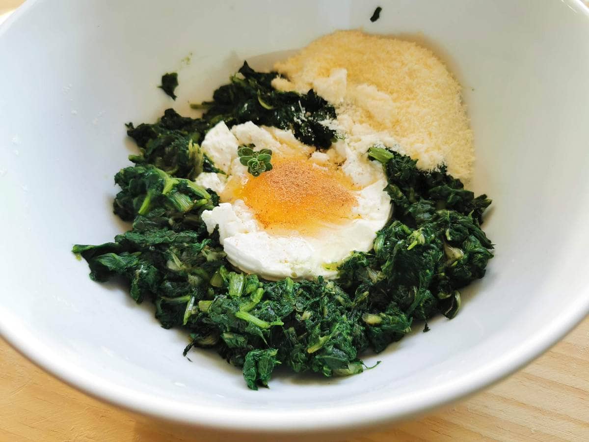 Pansotti Pasta with Walnut Sauce Recipe from Liguria – The Pasta Project