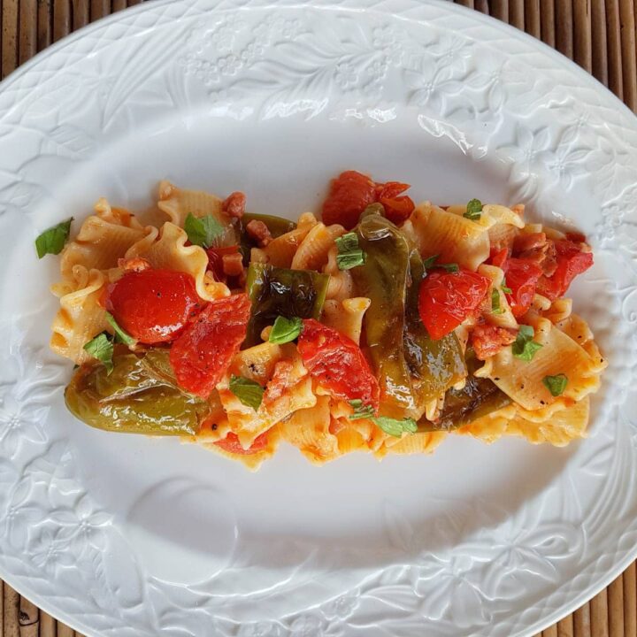 Pasta with Friggitelli Peppers (Friarielli) – The Pasta Project