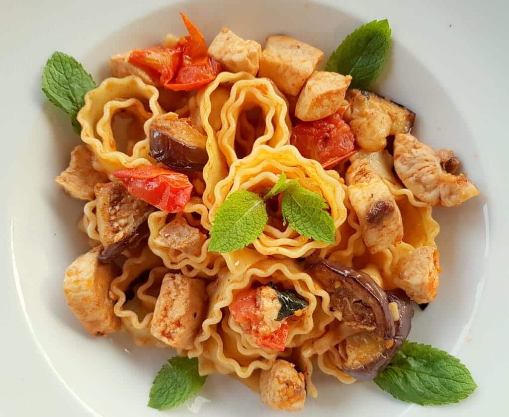 10 Eggplant Pasta Recipes from Italy – The Pasta Project