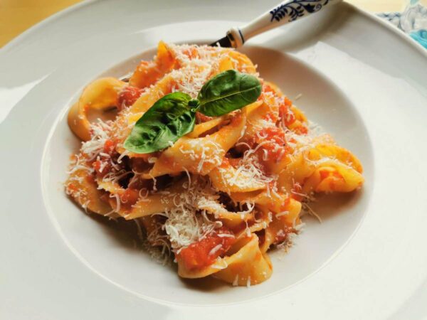 Sagne Torte with Tomato Sauce. – The Pasta Project