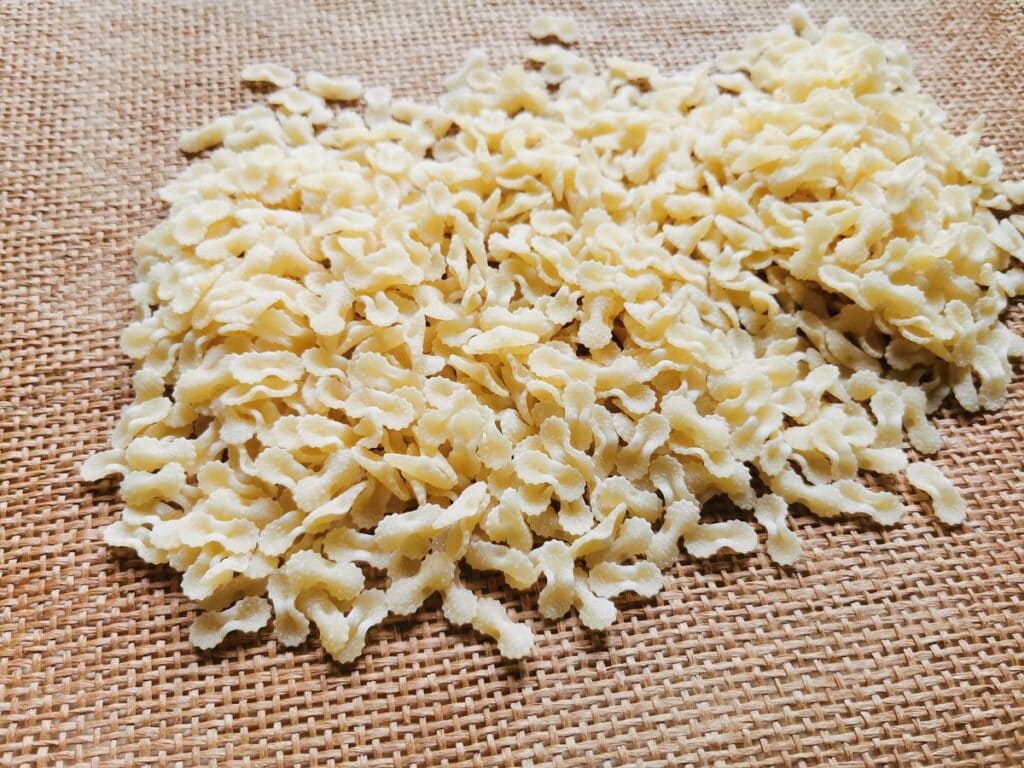 Tuscan Kale, White Bean and Pasta Soup – The Pasta Project