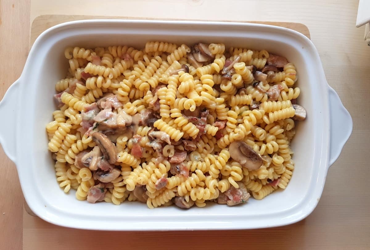Short fusilli bucati with gorgonzola, pancetta & mushrooms. – The Pasta ...