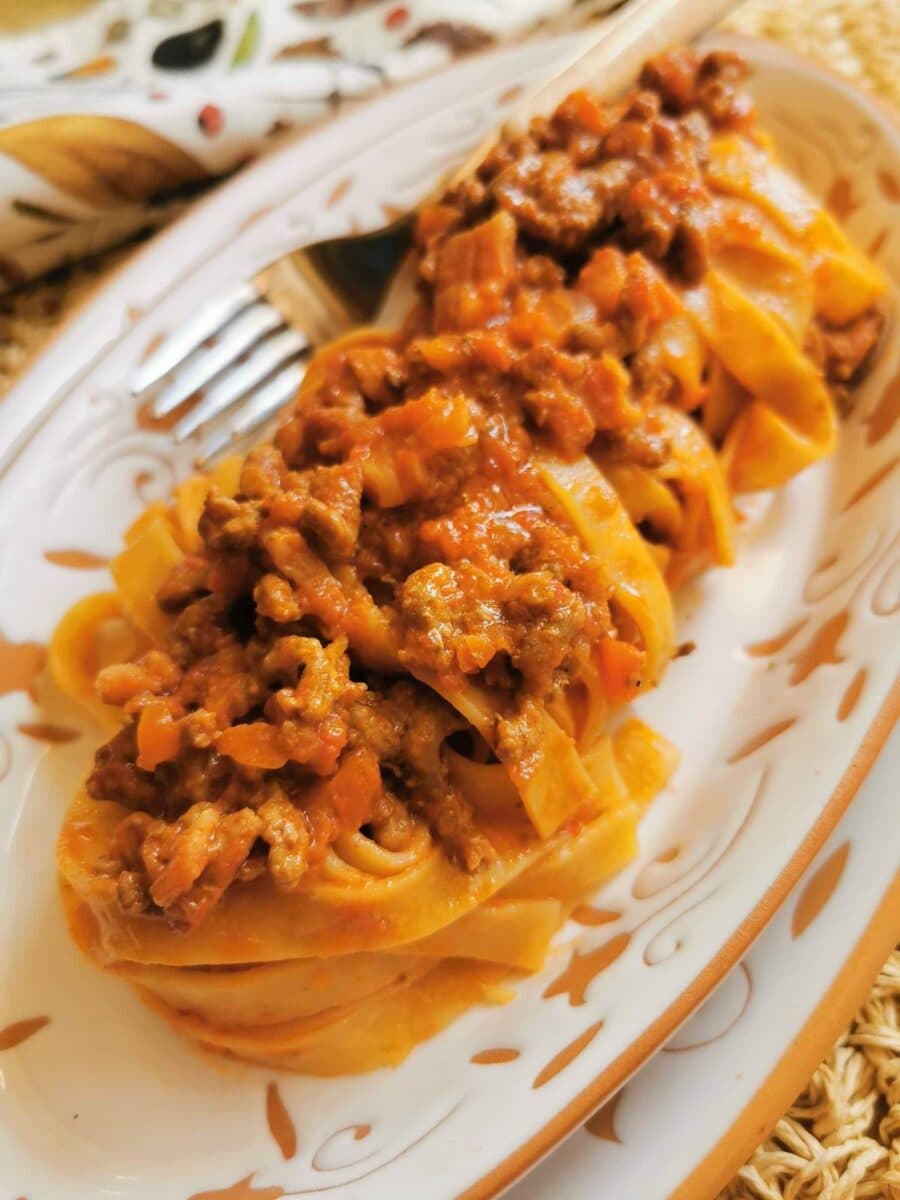 Tagliatelle Bolognese the authentic Italian recipe. – The Pasta Project